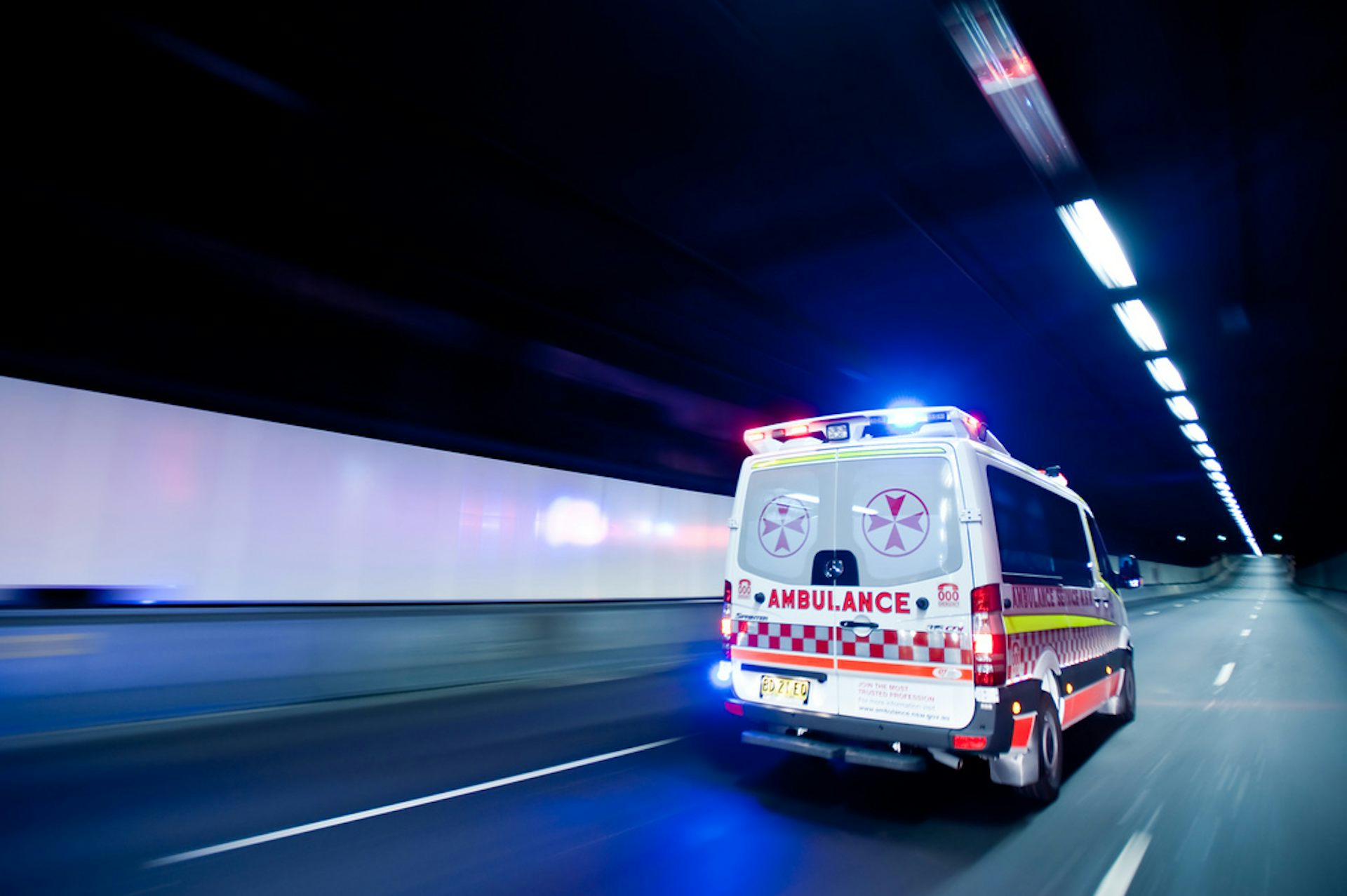 Heart attack by postcode: how fast and close is due treatment?