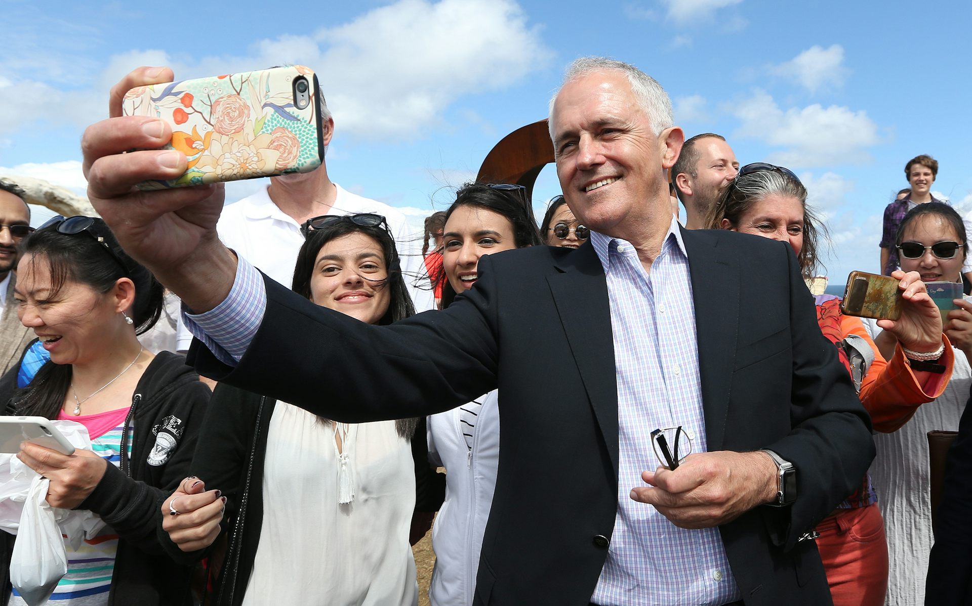 Please 'like' me: why Facebook might be the key to success in the 2016 ...