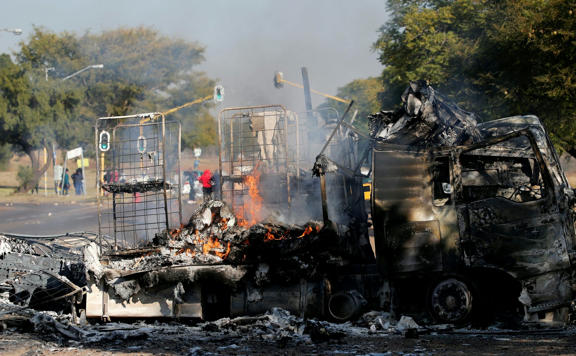 Political violence in South Africa points to rising tensions in the ANC
