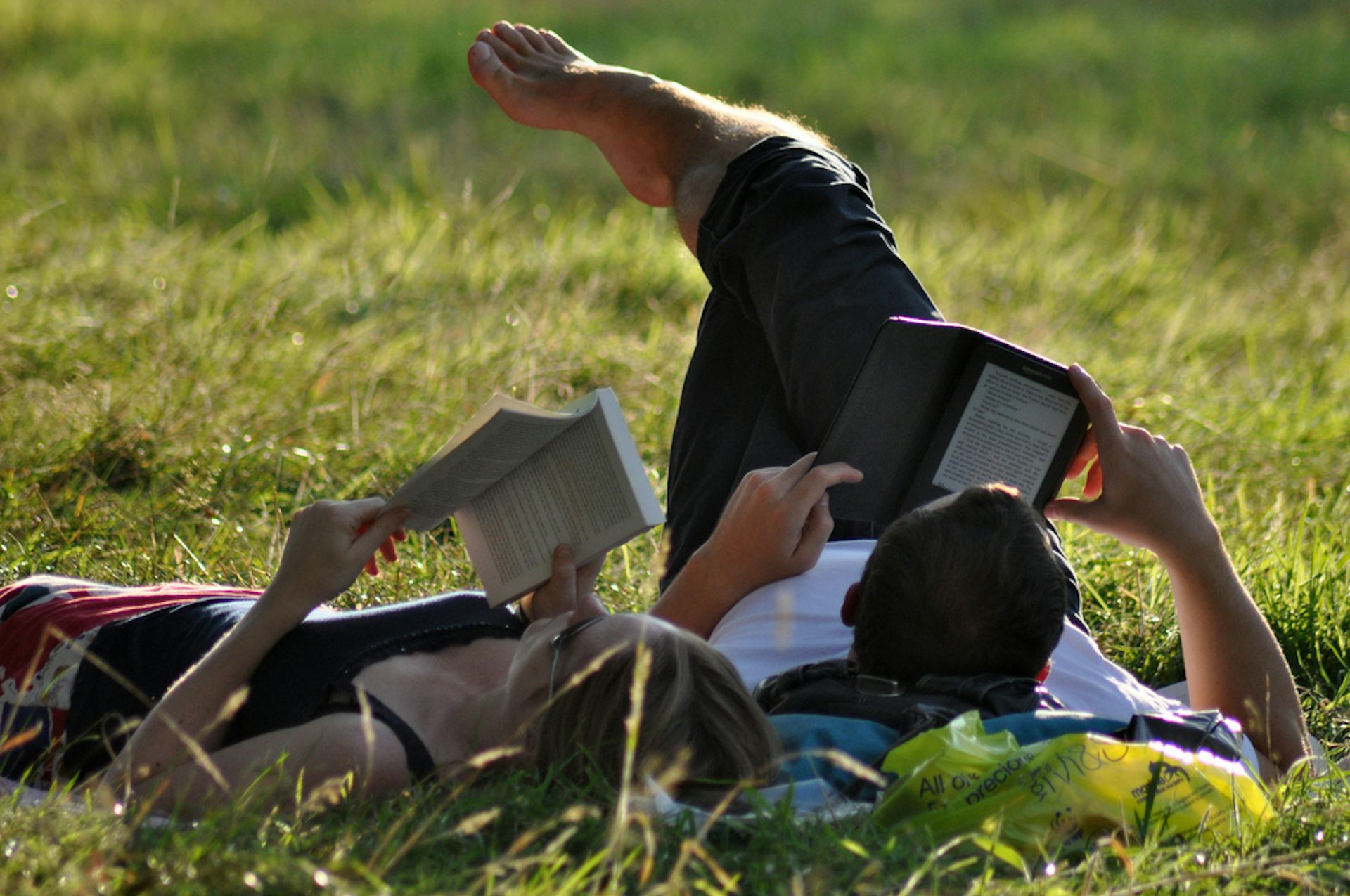 Do students lose depth in digital reading?