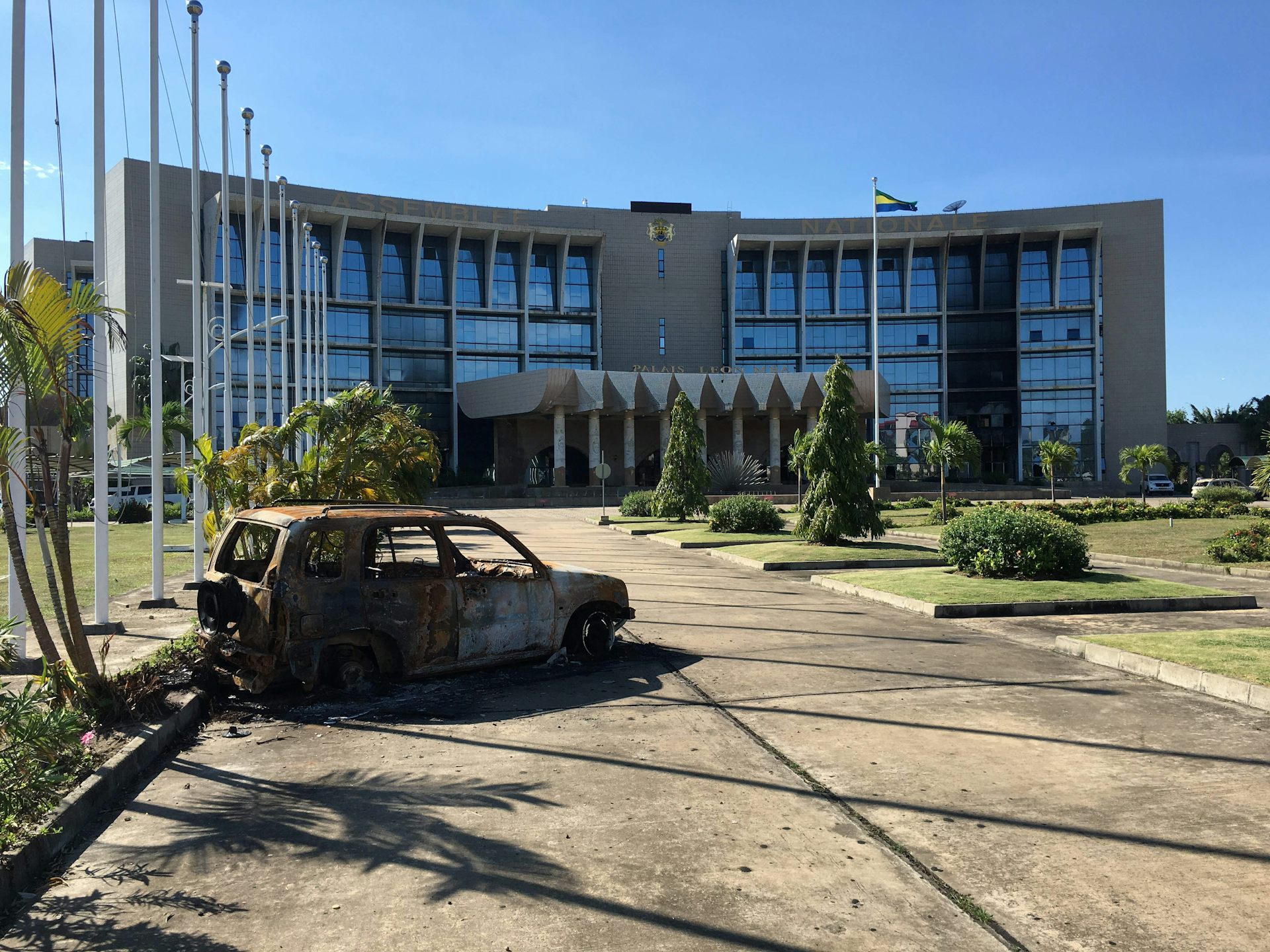 Gabon: no sign in sight of a family dynasty being displaced