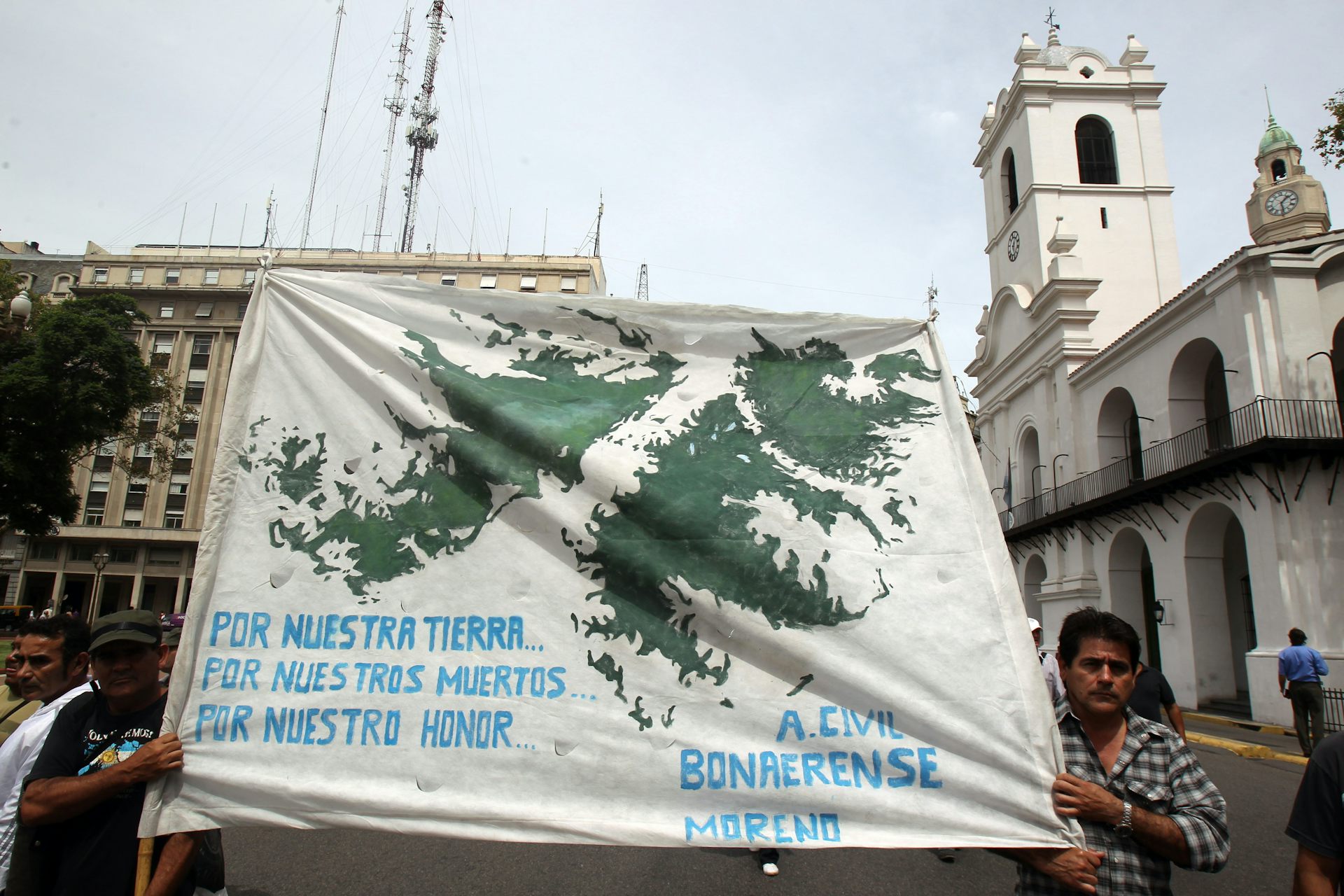 Argentina’s president makes the ultimate diplomatic mistake – talking ...