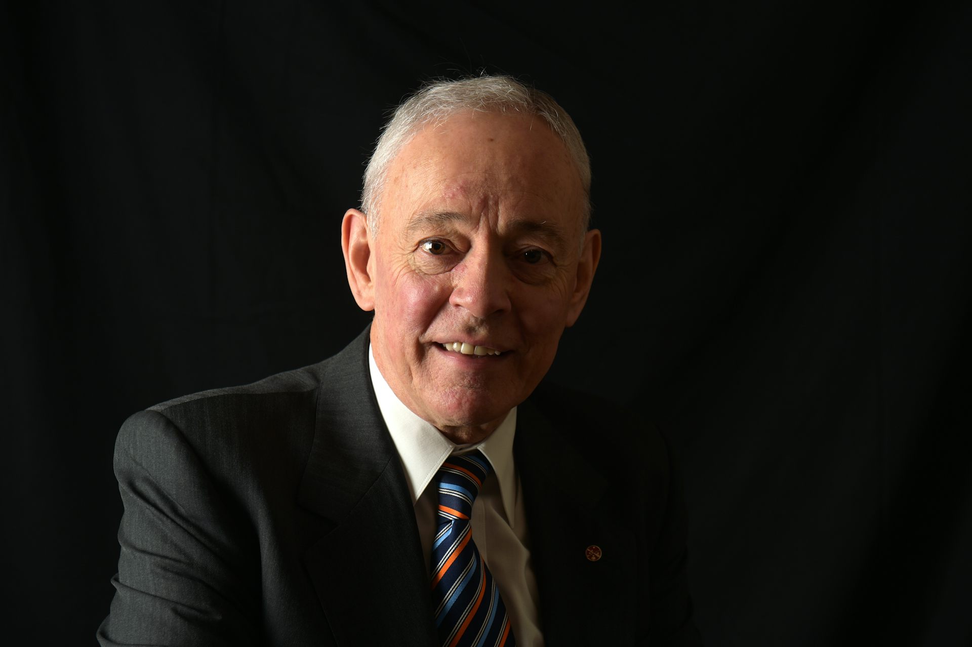 Now-resigned Bob Day may have been ineligible to sit in Senate