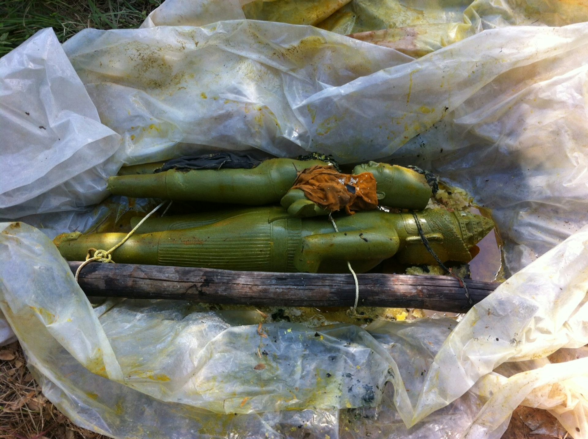 Angkor replicated: how Cambodian workshops produce fake masterpieces ...