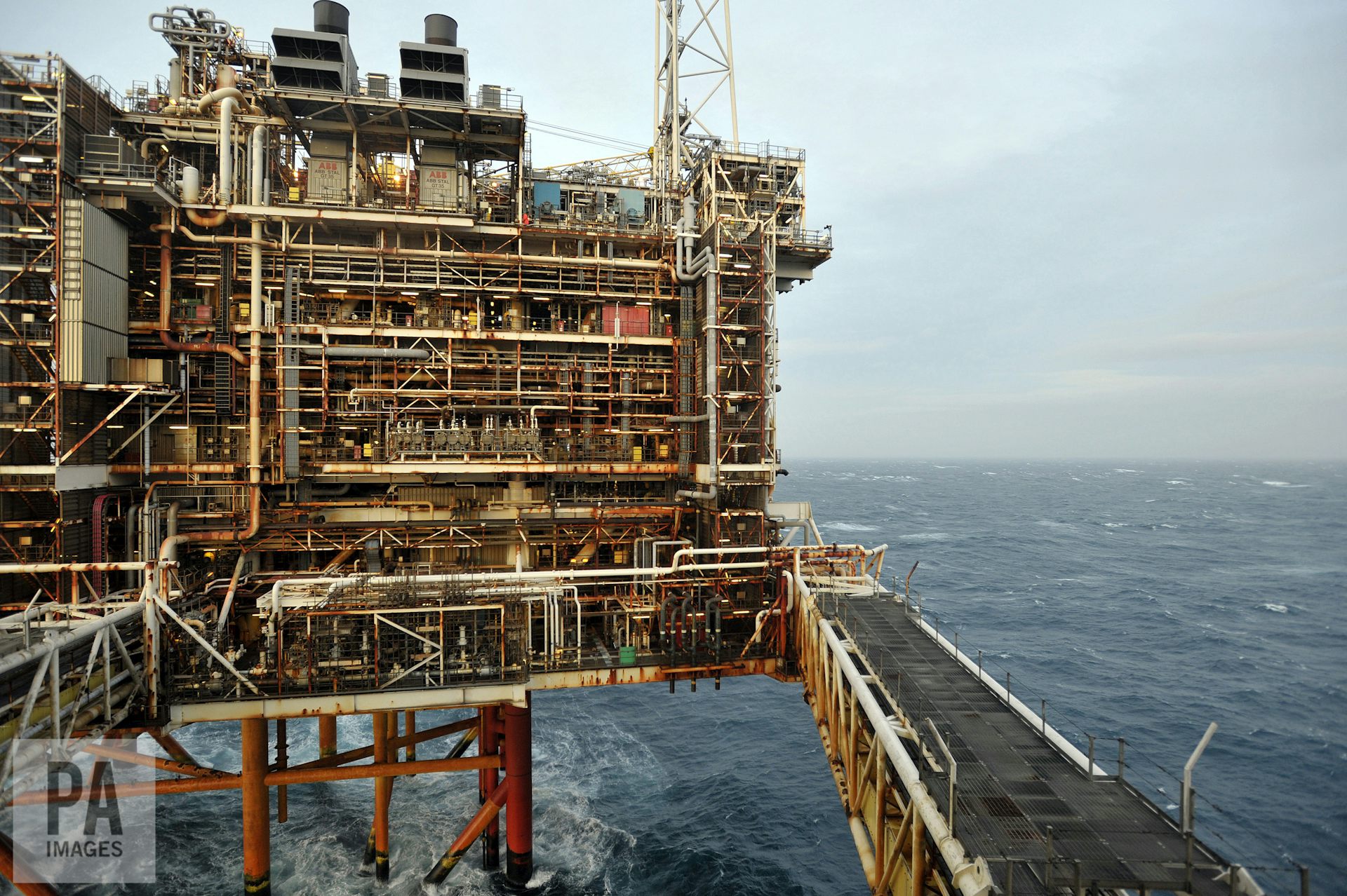 Five myths about dismantling North Sea oil rigs