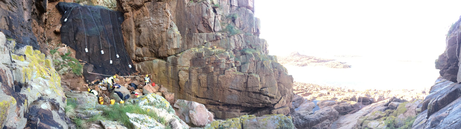 Decorated snail shell in a cave in Iraq could be evidence of ...