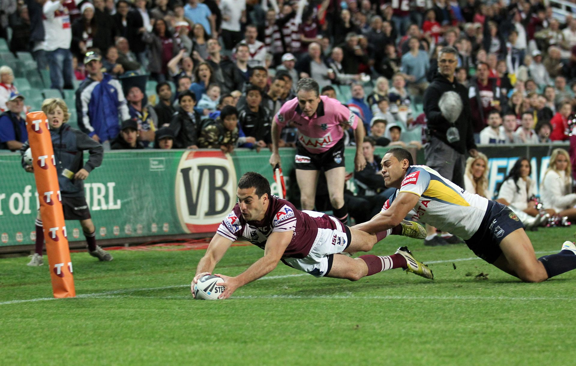 Balls and emotional intelligence: NRL and AFL officials walk the line