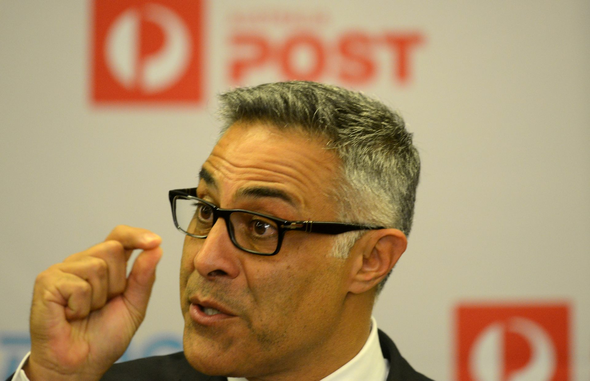 Carl Rhodes's Instagram, Twitter & Facebook on IDCrawl