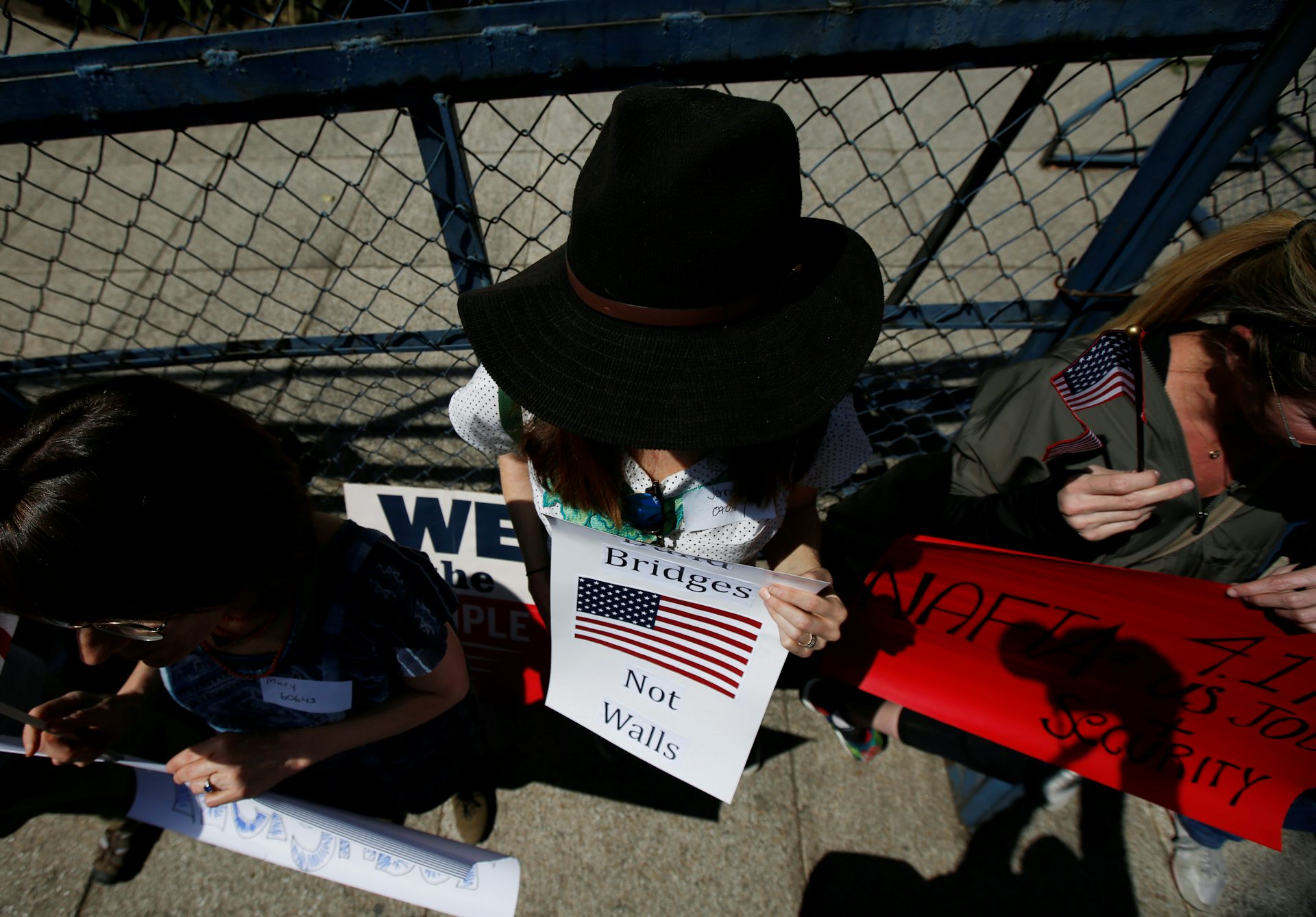 Rethinking nonviolent resistance in the face of right-wing populism
