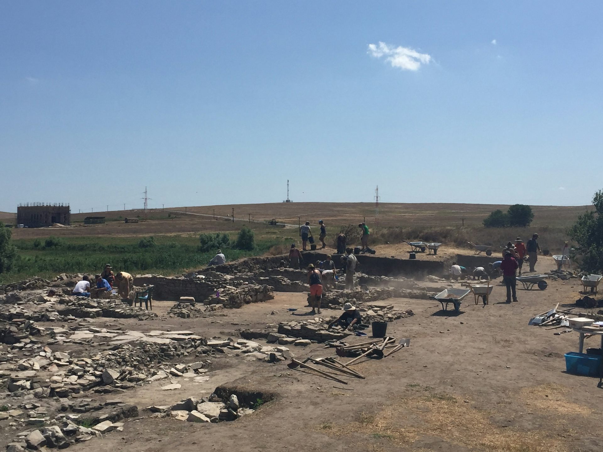 What we’re finding as we excavate Halmyris, a frontier fort of the ...