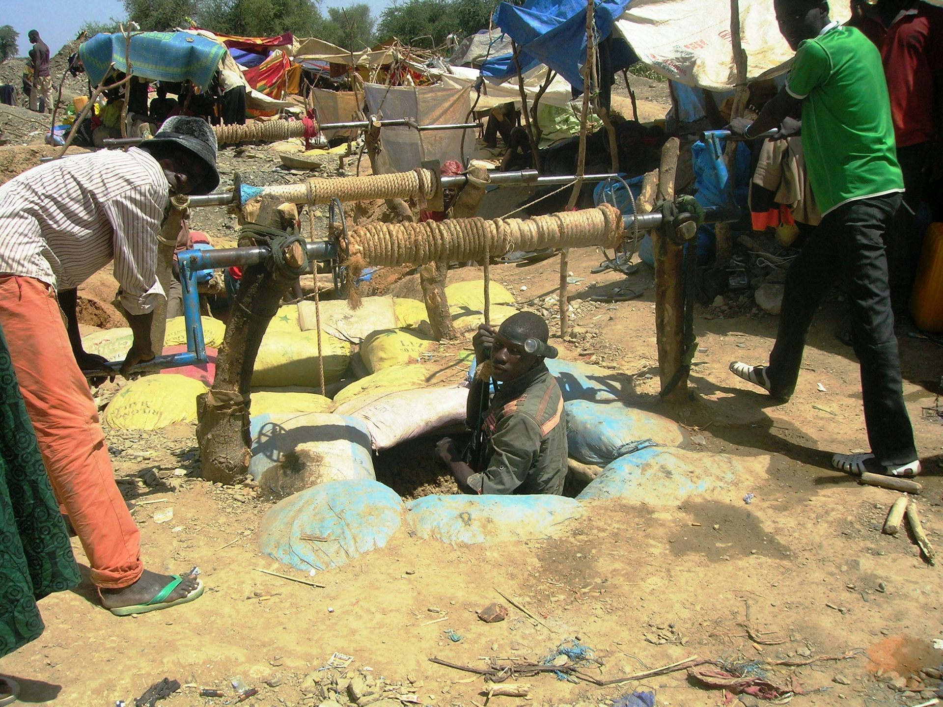 As more people flock to Niger’s gold mines, economic boon may become a ...