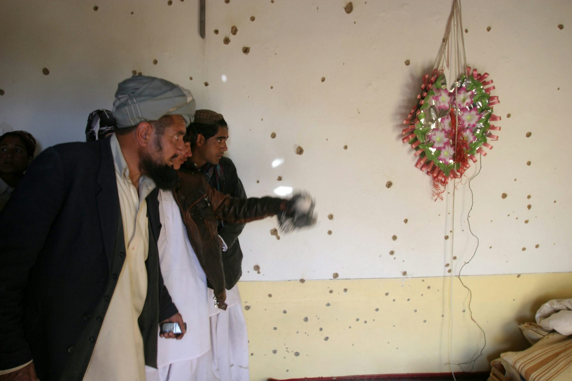 Better jaw jaw than war war: Australia should seek peace first
