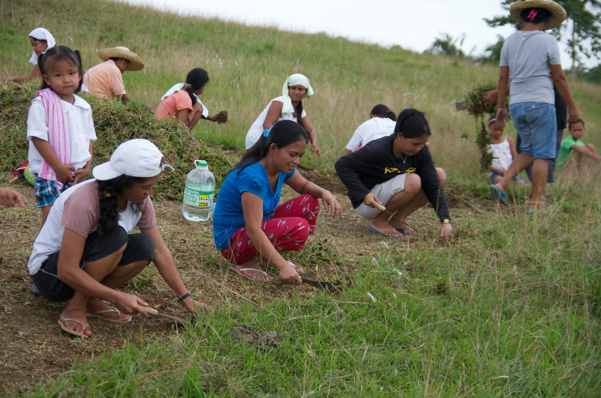 In Philippines, climate change and conflict both conspire against rural ...