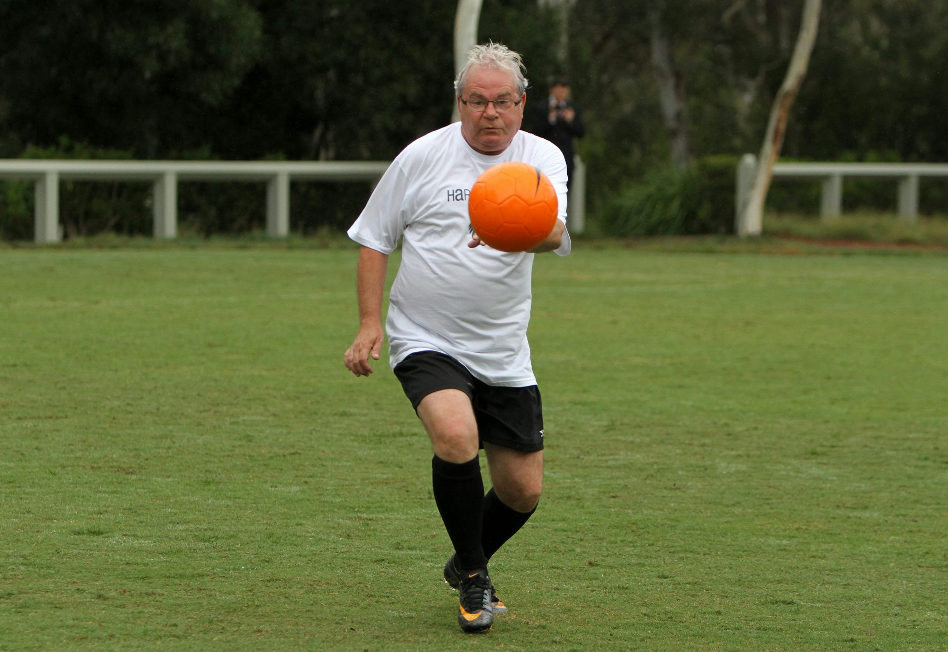 Les Murray’s death deprives football in Australia of its most ...