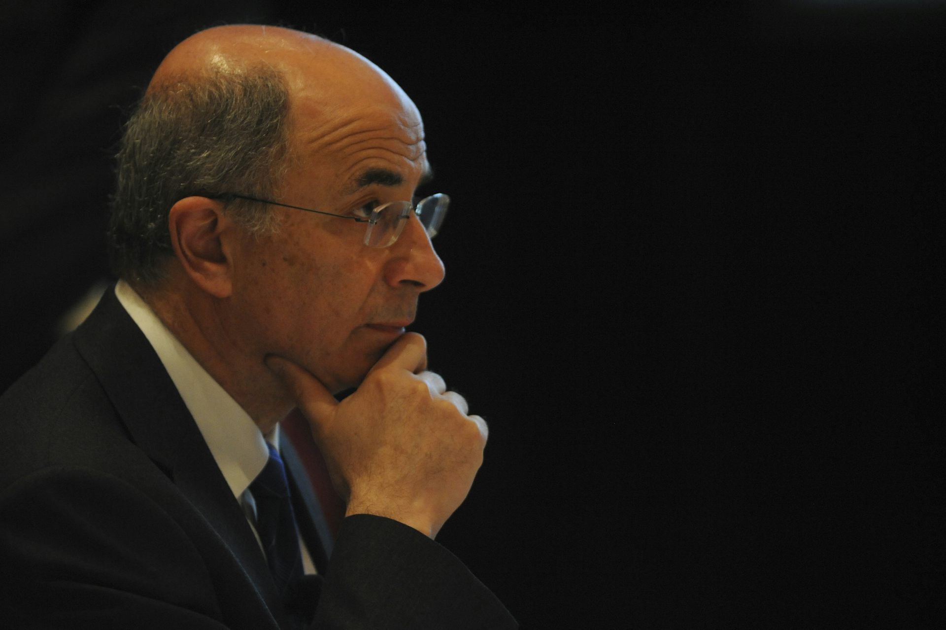 Leveson sees future internet publishing laws