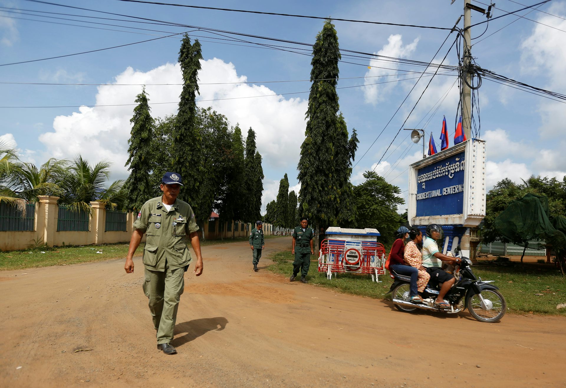 De l’Empire d’Angkor à Pol Pot, le riz est indissociable de l’histoire ...