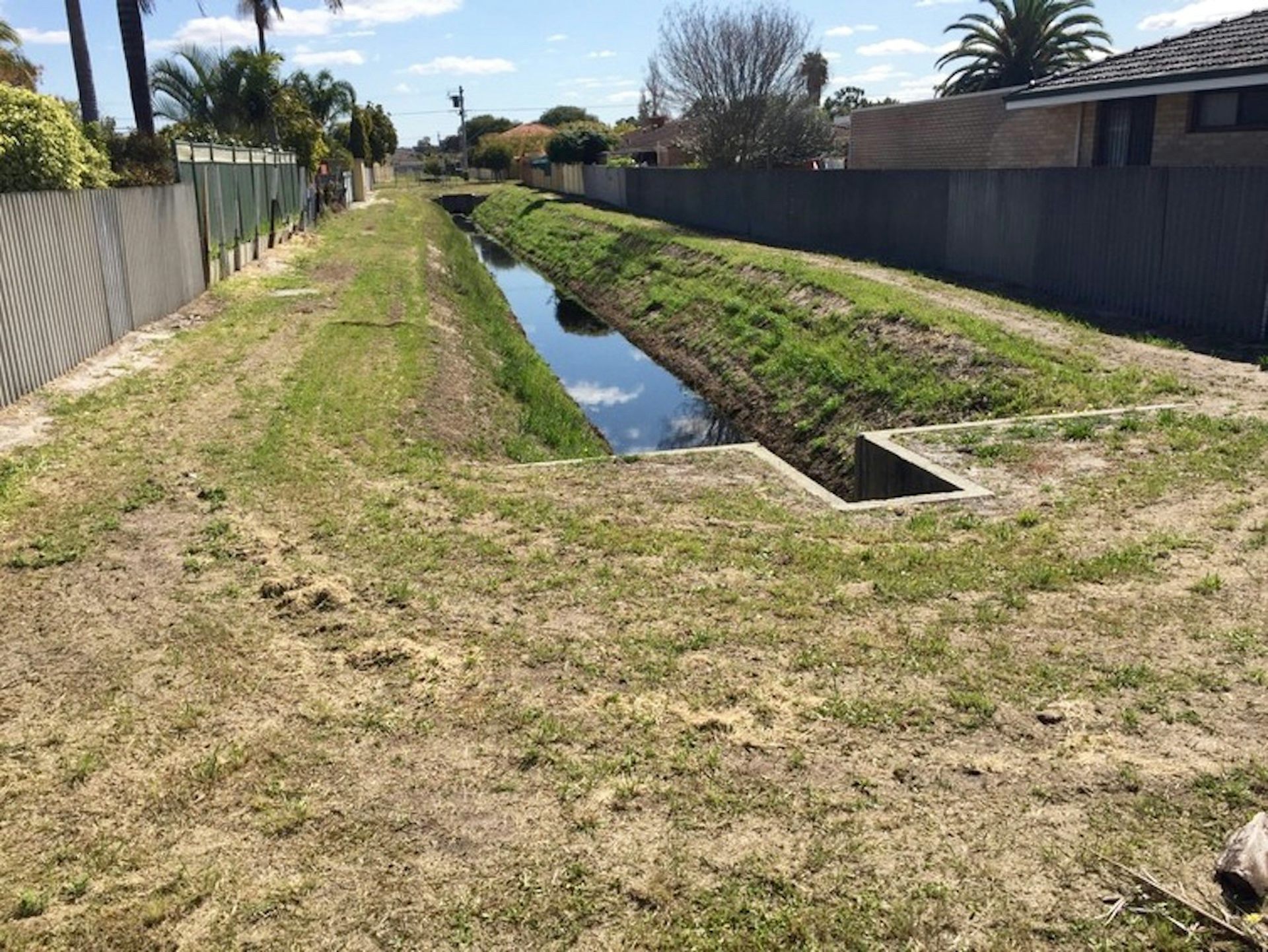 More than just drains: recreating living streams through the suburbs