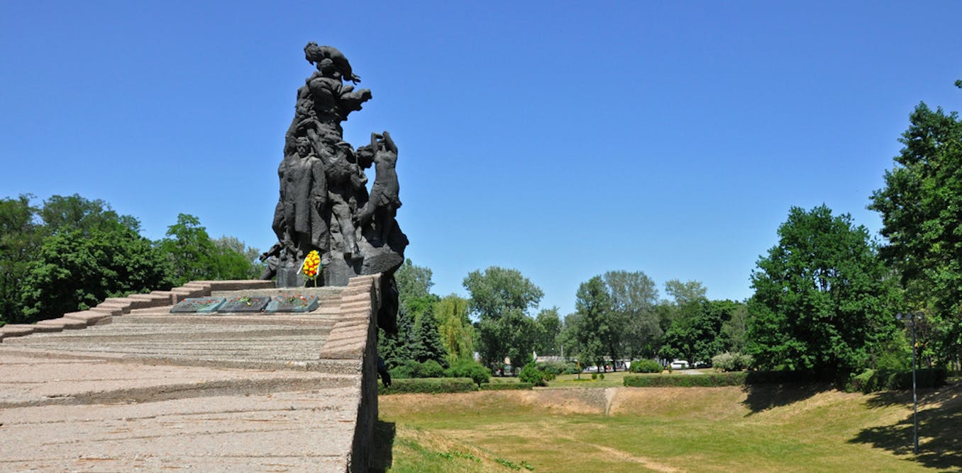 Decoding the music masterpieces: Shostakovich's Babi Yar Decoding the music masterpieces: Shostakovich's Babi Yar
