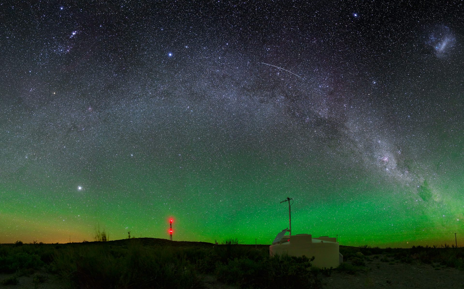 The origin of extreme cosmic ray particles revealed: they come from ...