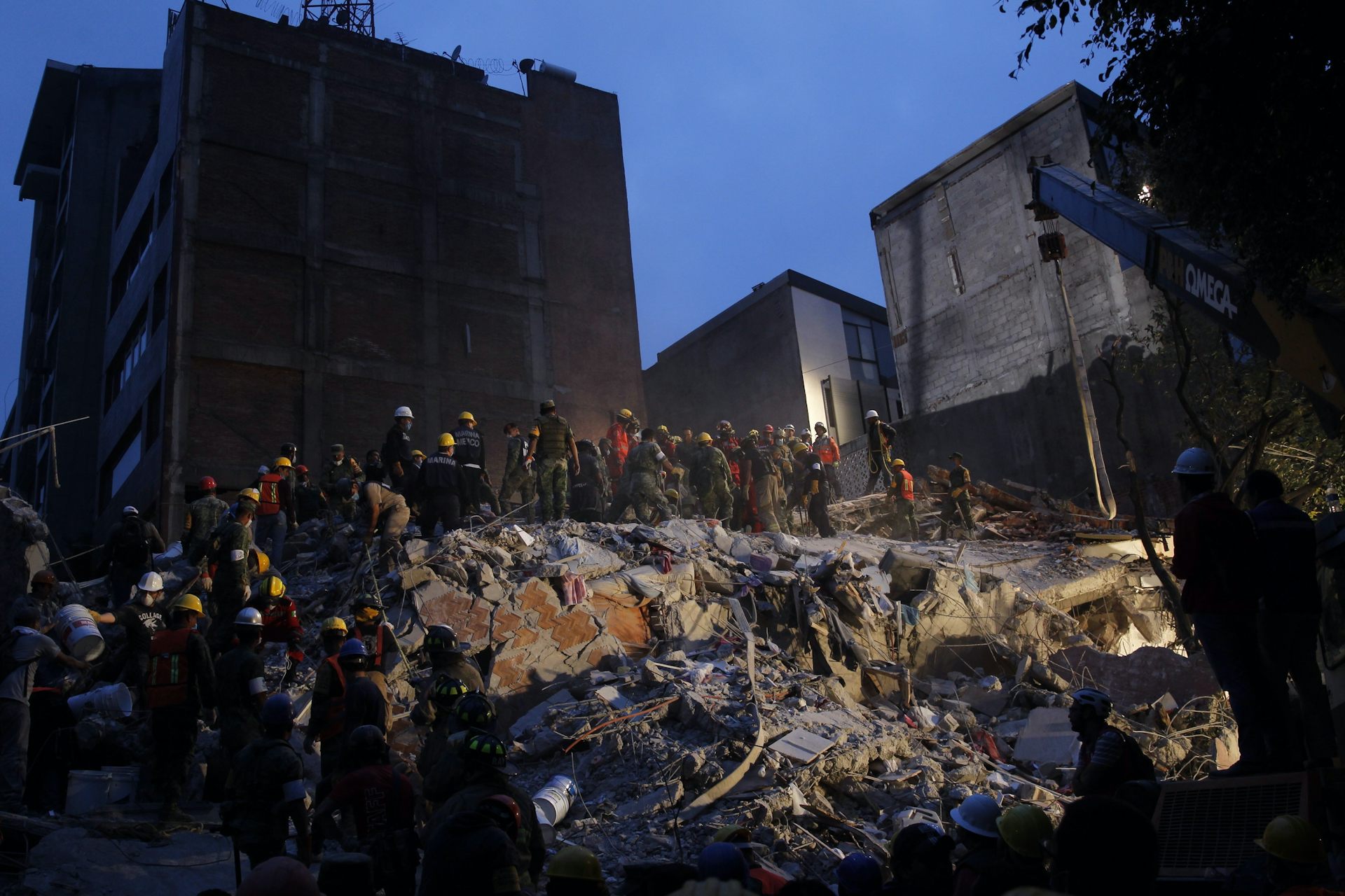 Report from Mexico earthquakes: spotlight falls on politicians in ...