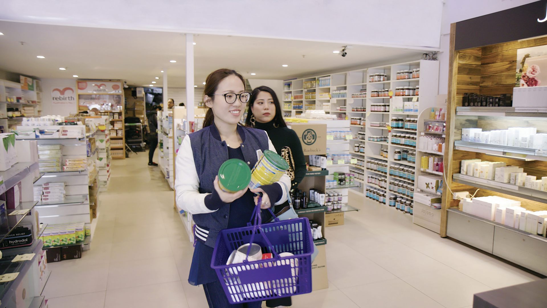 Chinese personal shoppers have created a new type of retail store in ...