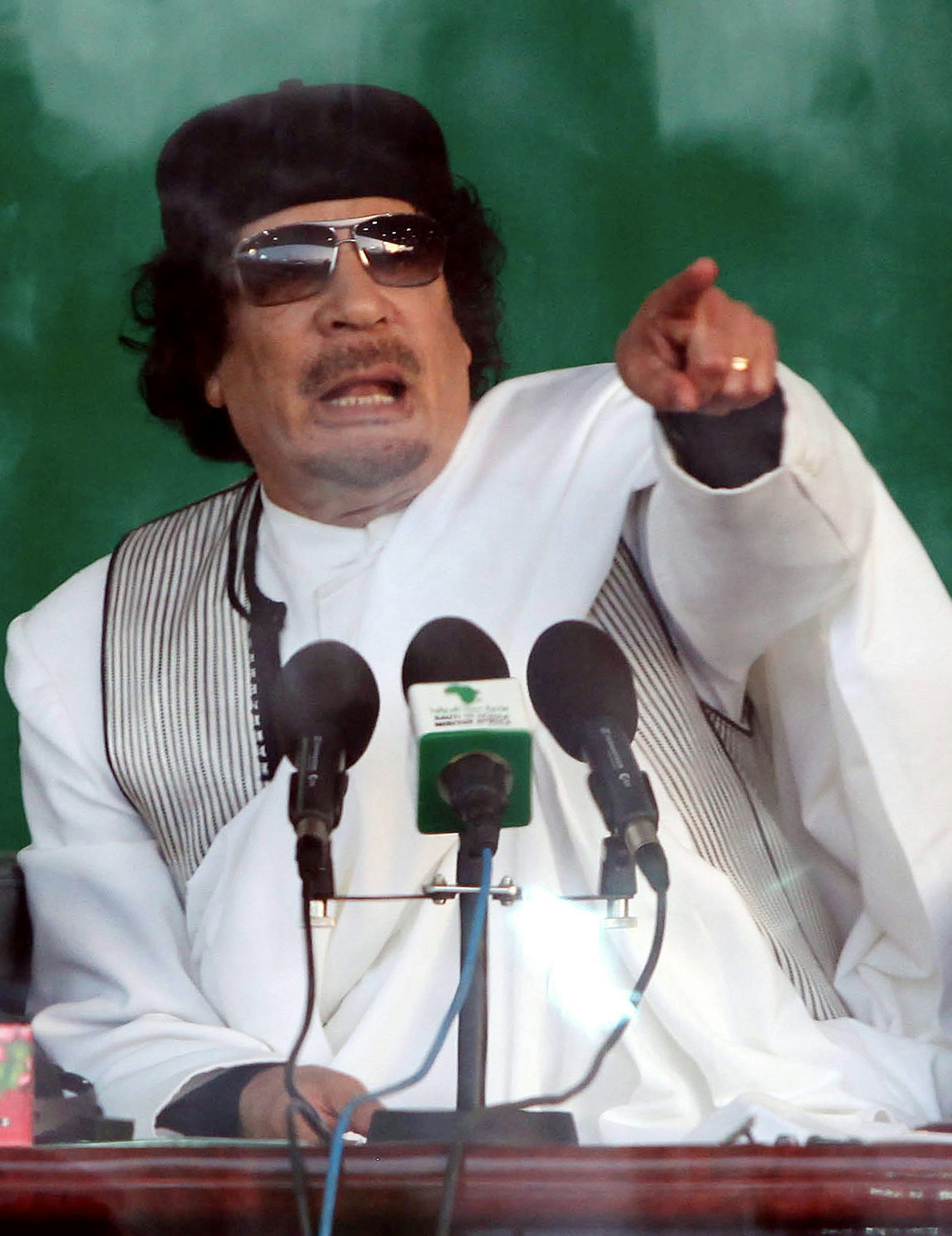 Gaddafi arrest warrant tests credibility of International Criminal Court