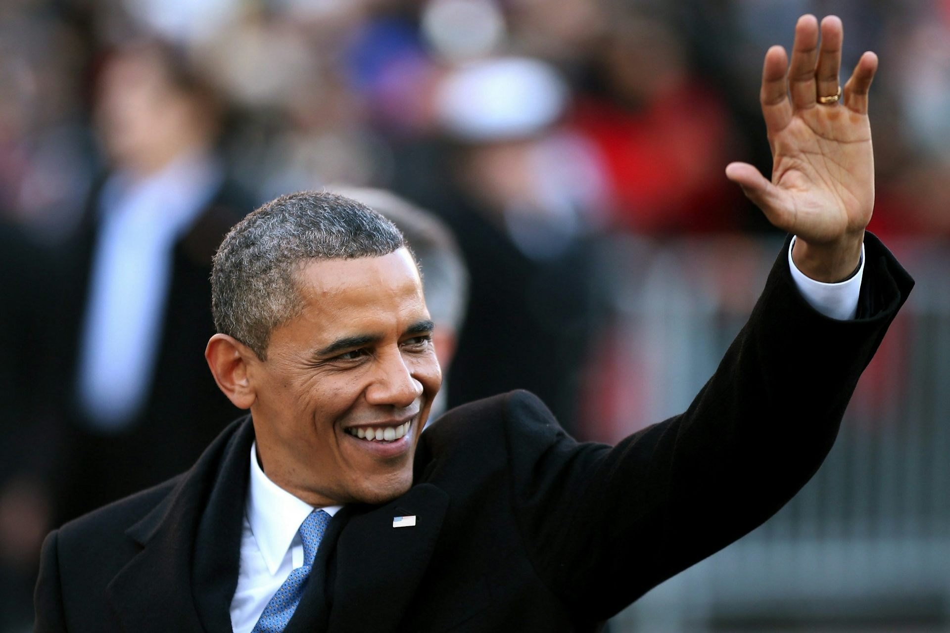 Obama defends progressive vision in inauguration address