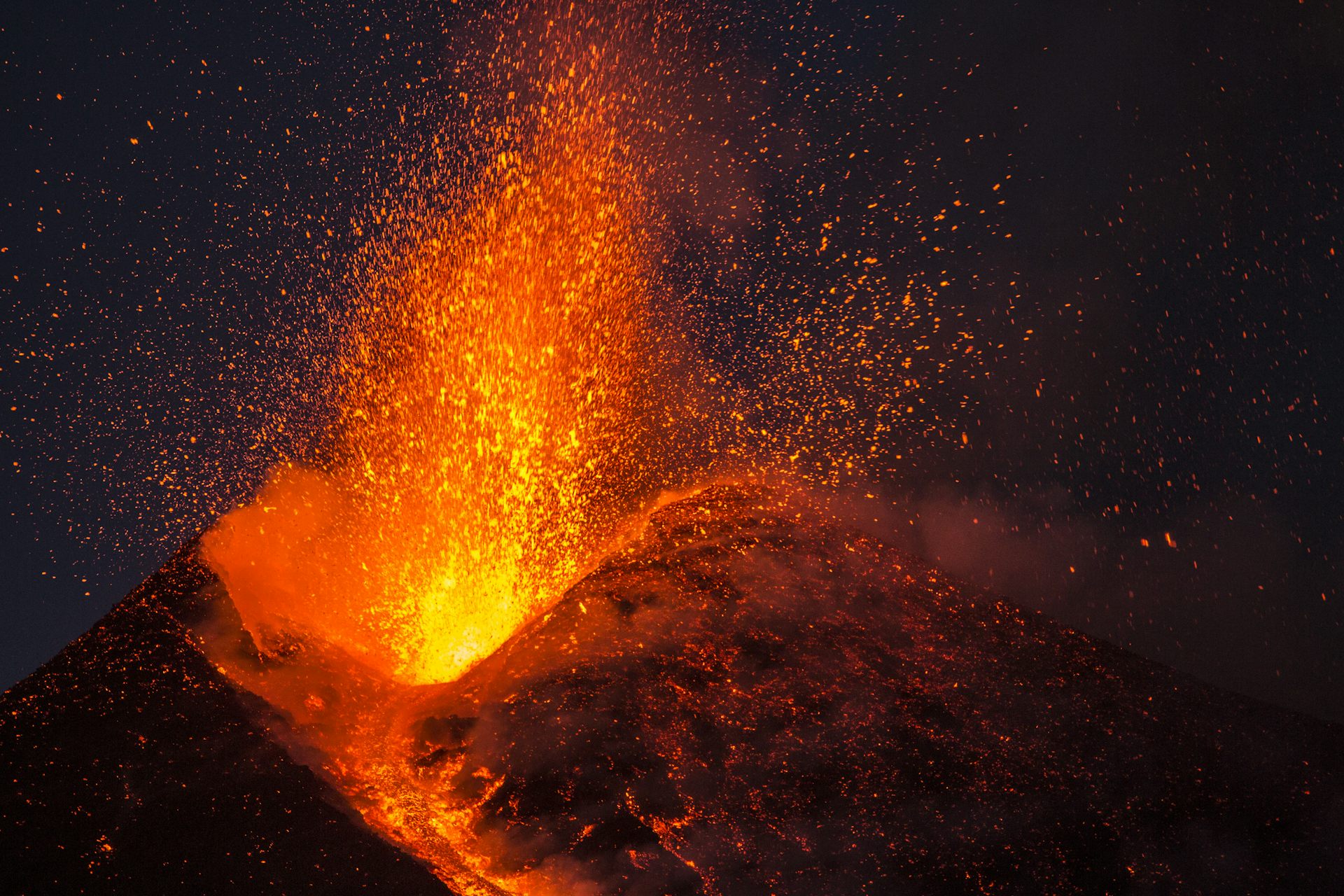 Volcano crystals could make it easier to predict eruptions