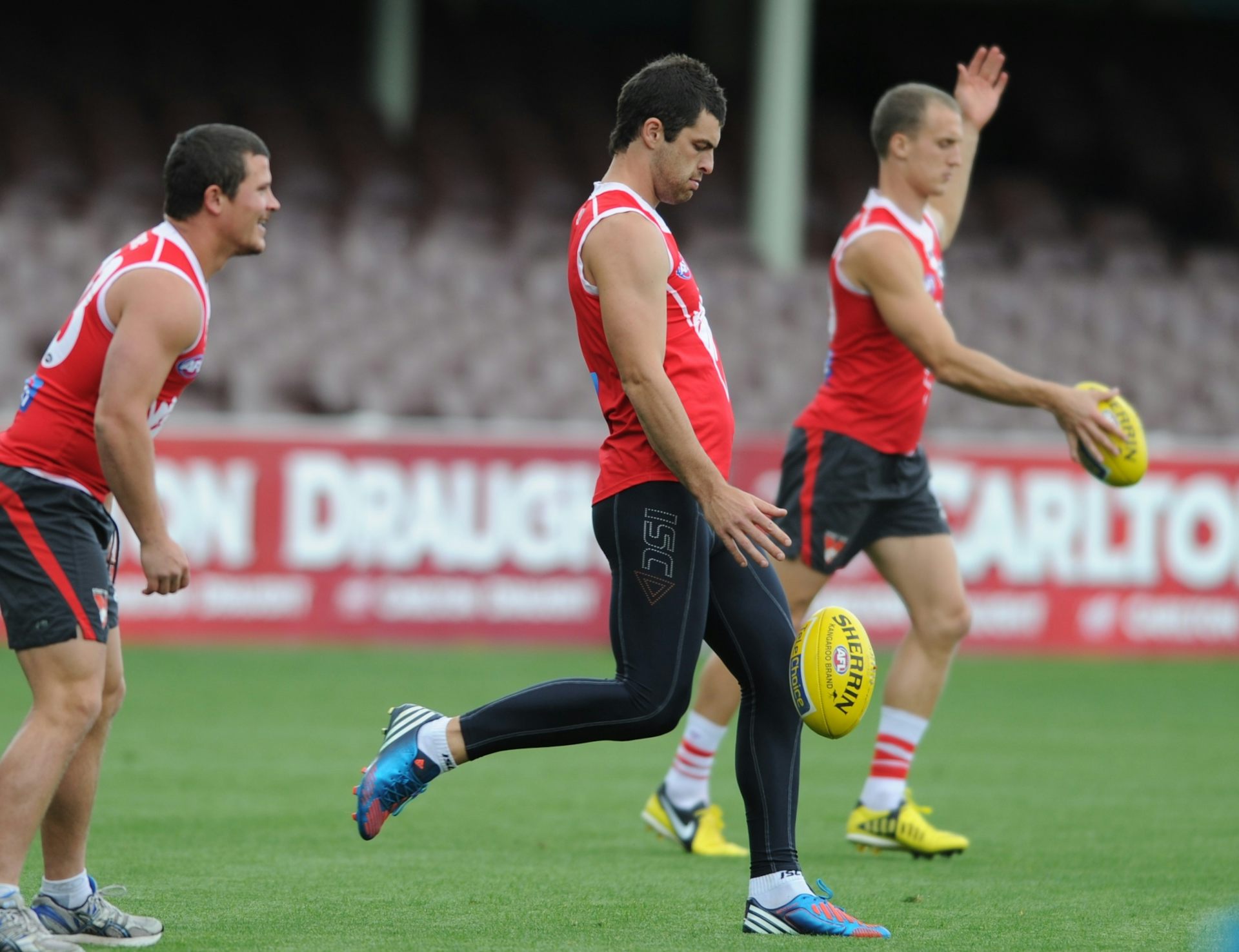 ‘As a matter of fact, I’ve got it now’: alcohol advertising and sport