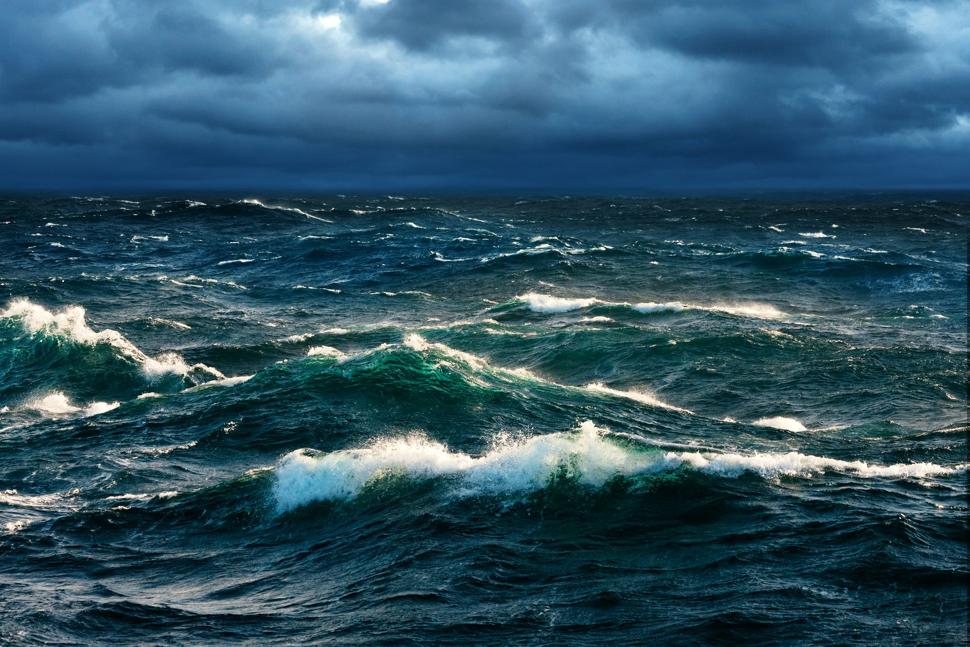 Supercontinent formation may be linked to a cycle of supertides