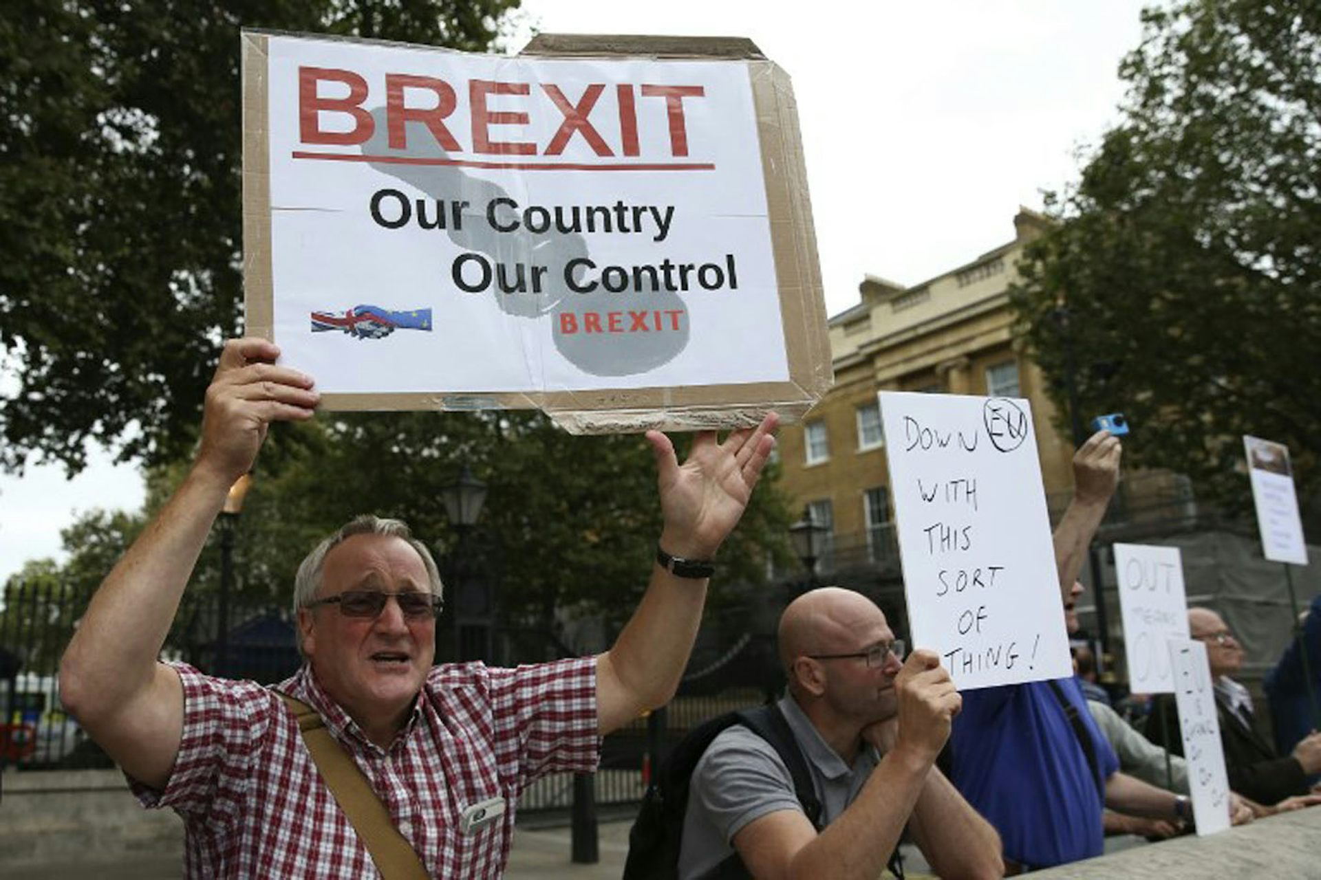 Debate: The rise of the global rejectionist party