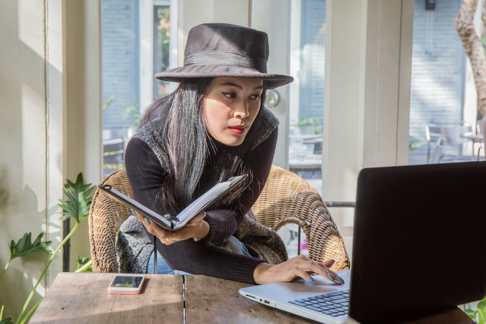 Confused about who to believe when information clashes? Our research ...