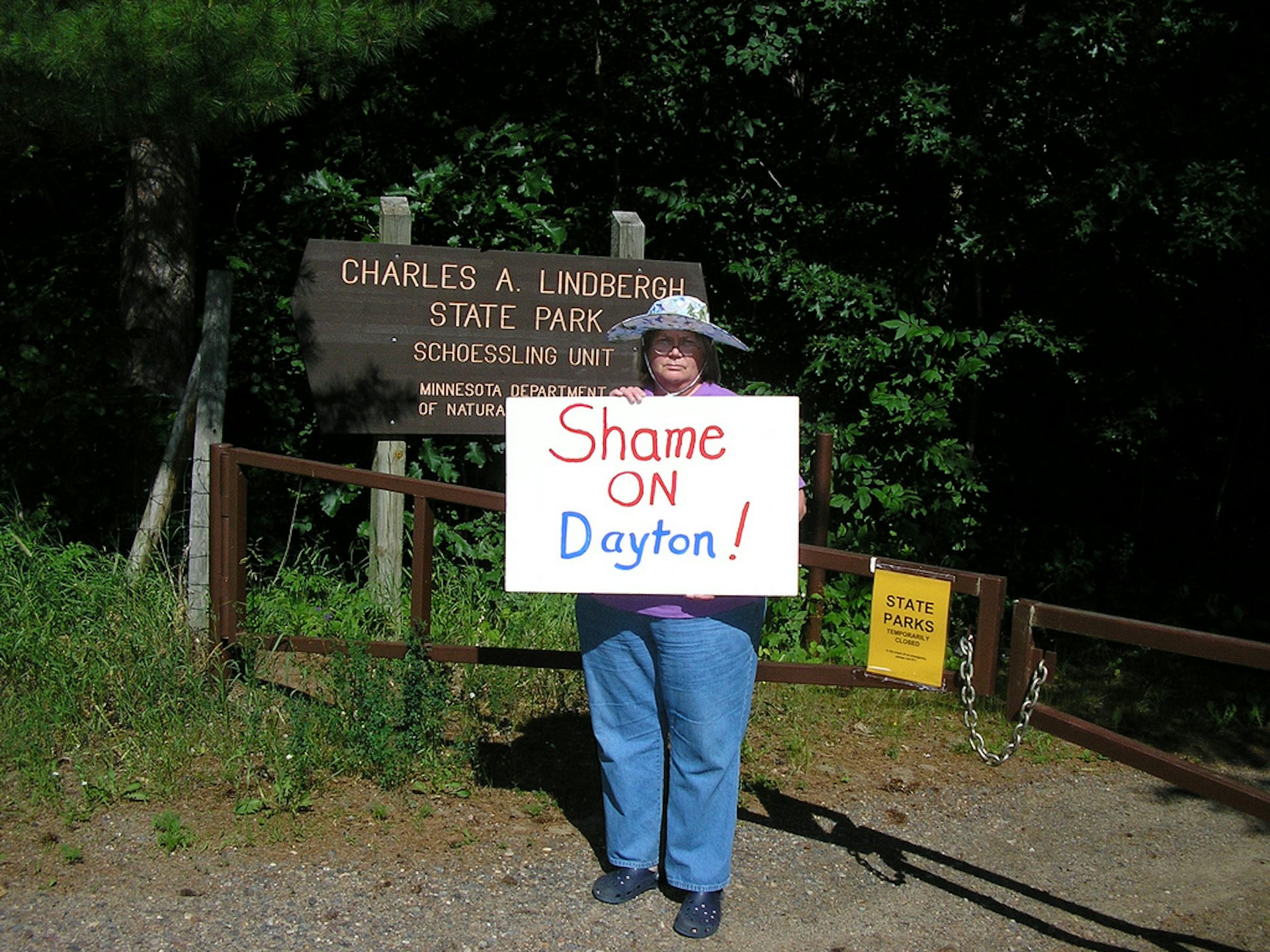 Minnesota shutdown broadens the blue-red chasm in US politics