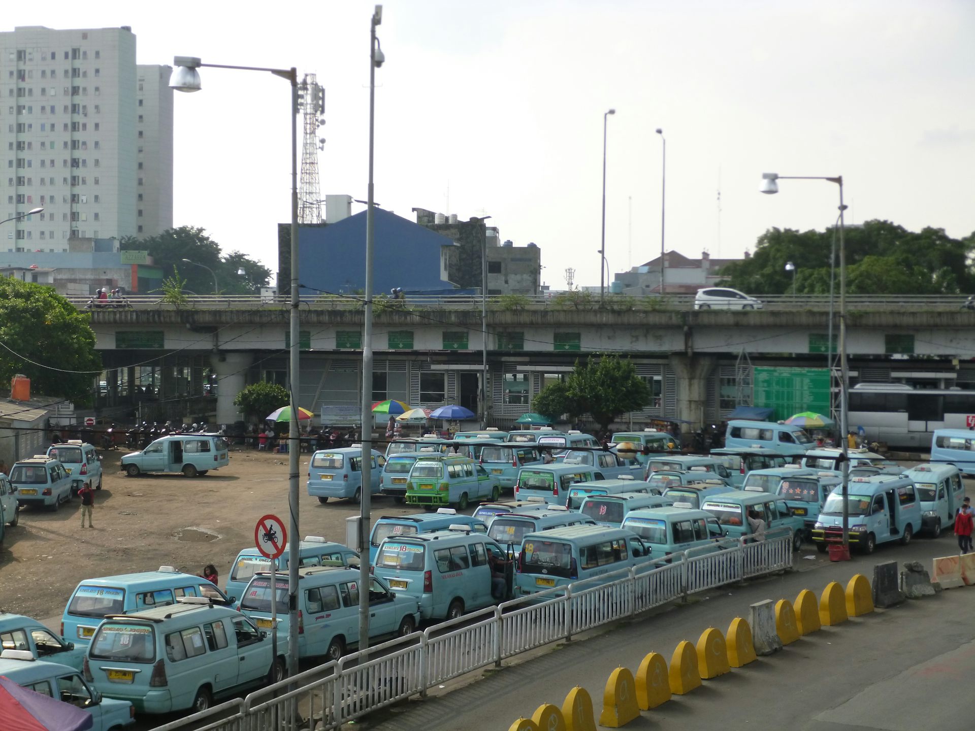 The secret to the long life of Jakarta’s minibuses