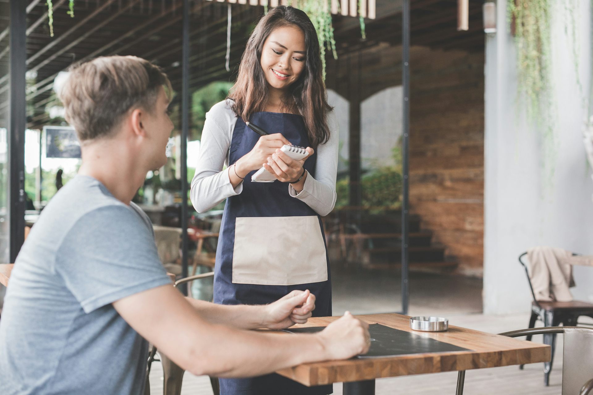 Attractive restaurant servers can influence what we think of our meals
