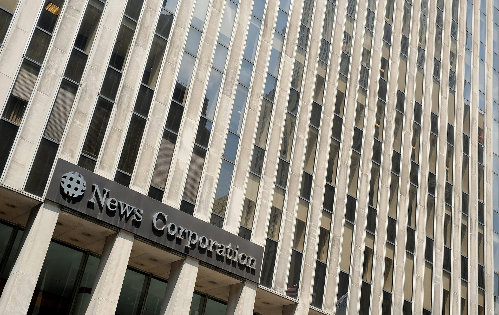 Heat may spread to News Corp’s home