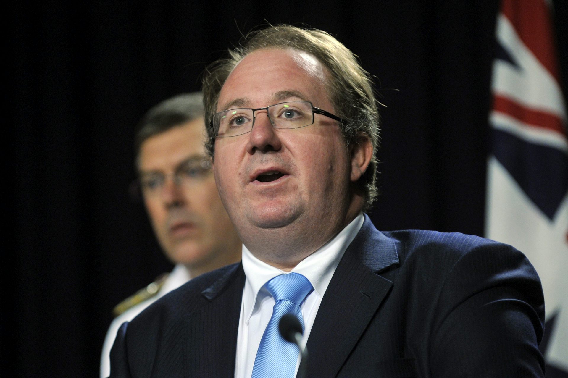 Brian Howe says PM should keep out of Batman battle