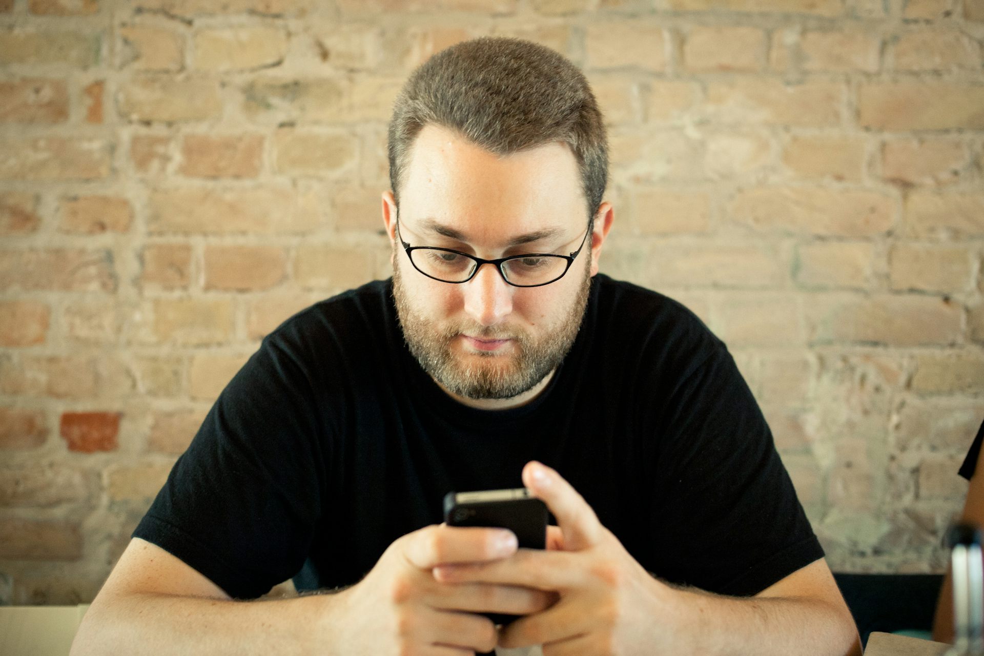 Algorithms can predict how tweets spread