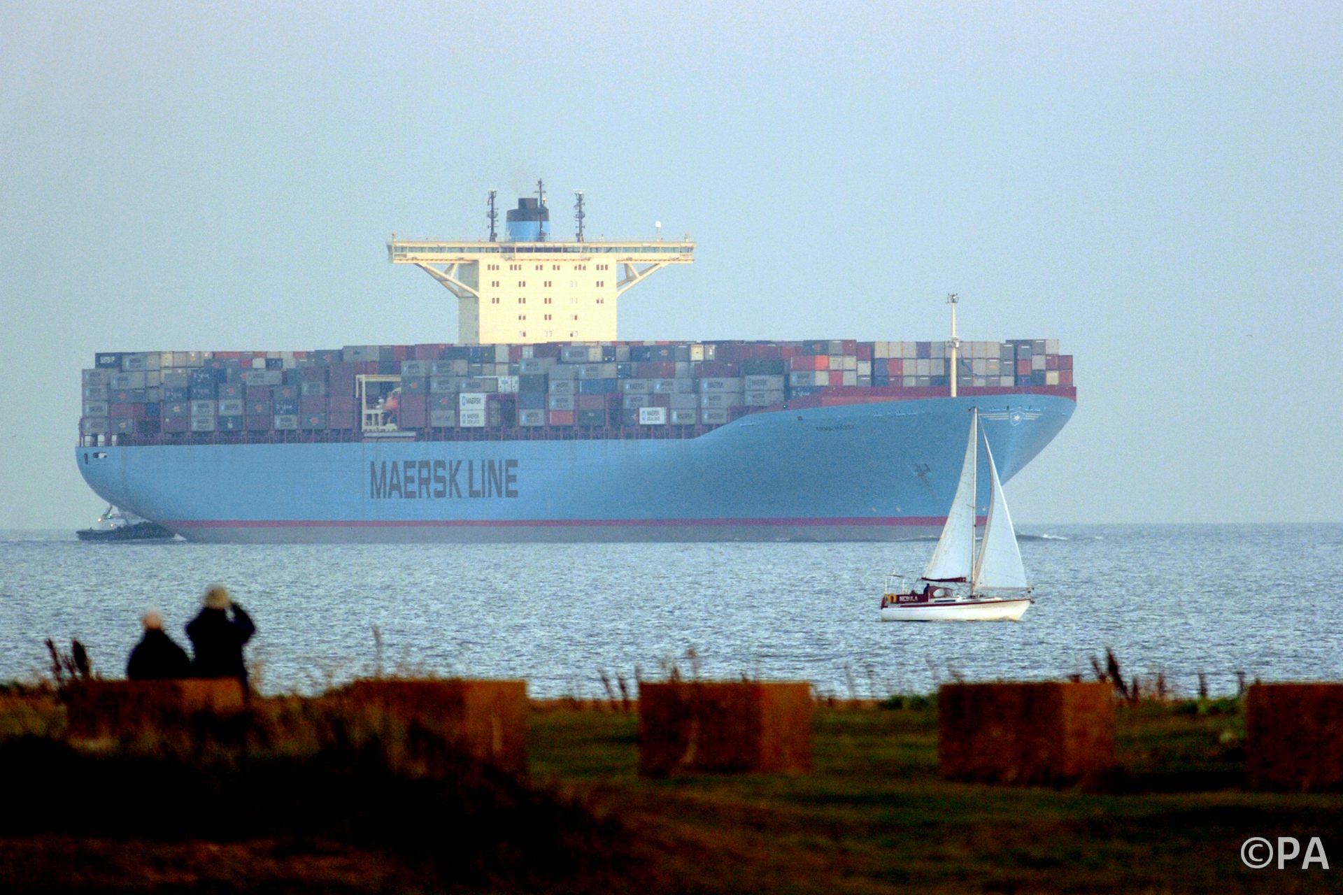 Designing green ships, from sails to micro-bubbles