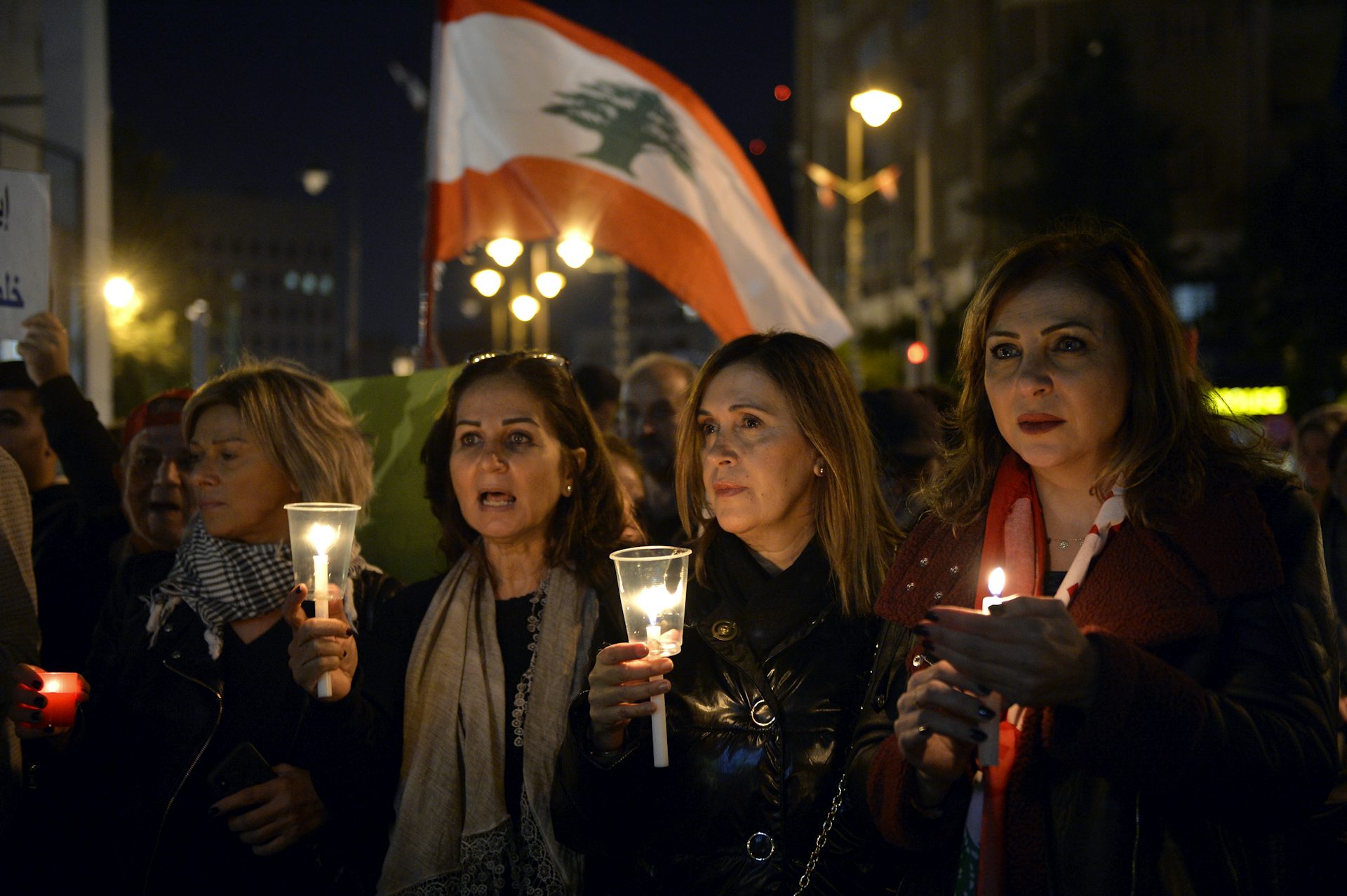 As protests continue, Lebanon’s sectarian power-sharing stalemate must end