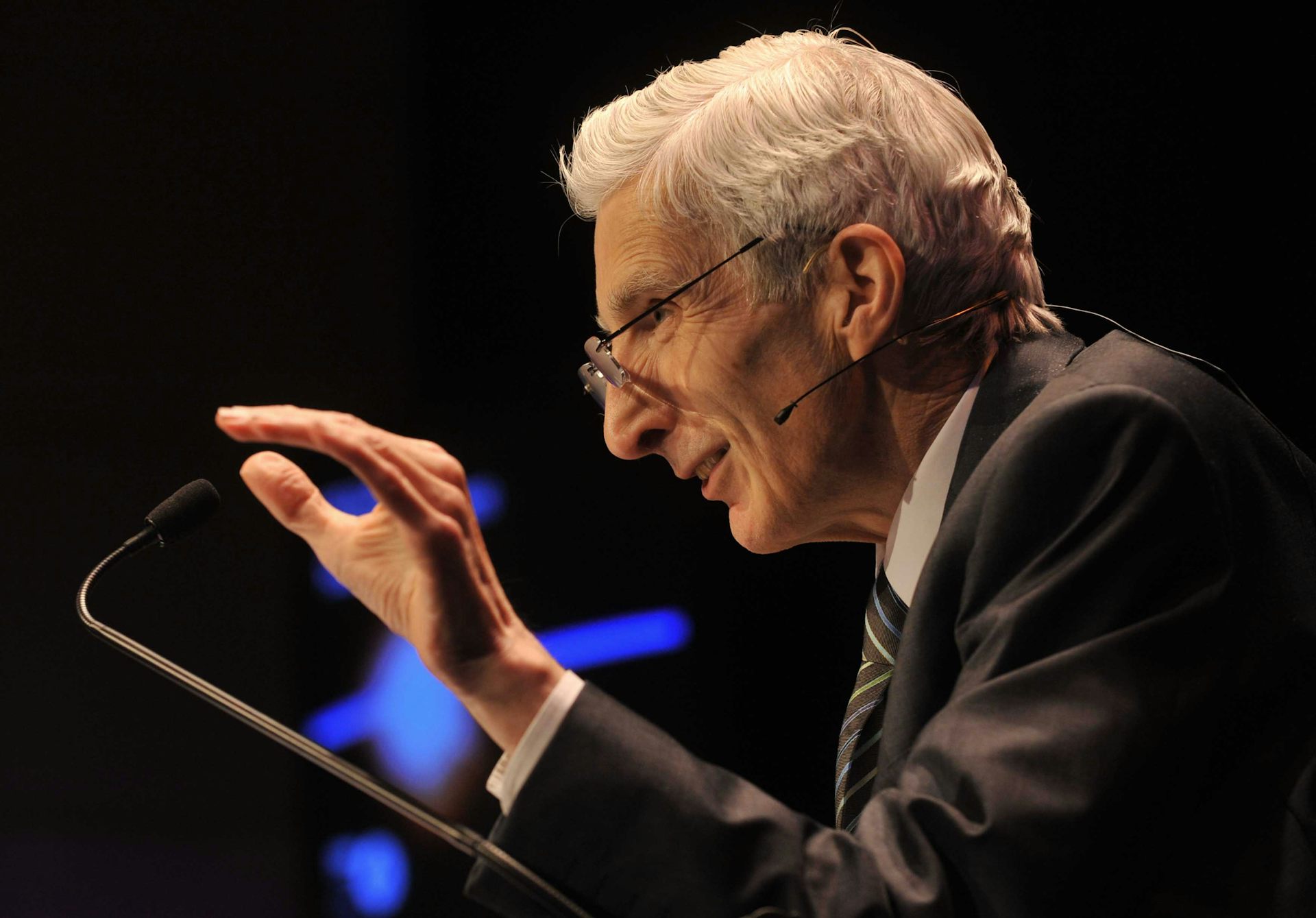 Astronomer Royal on science, environment and the future