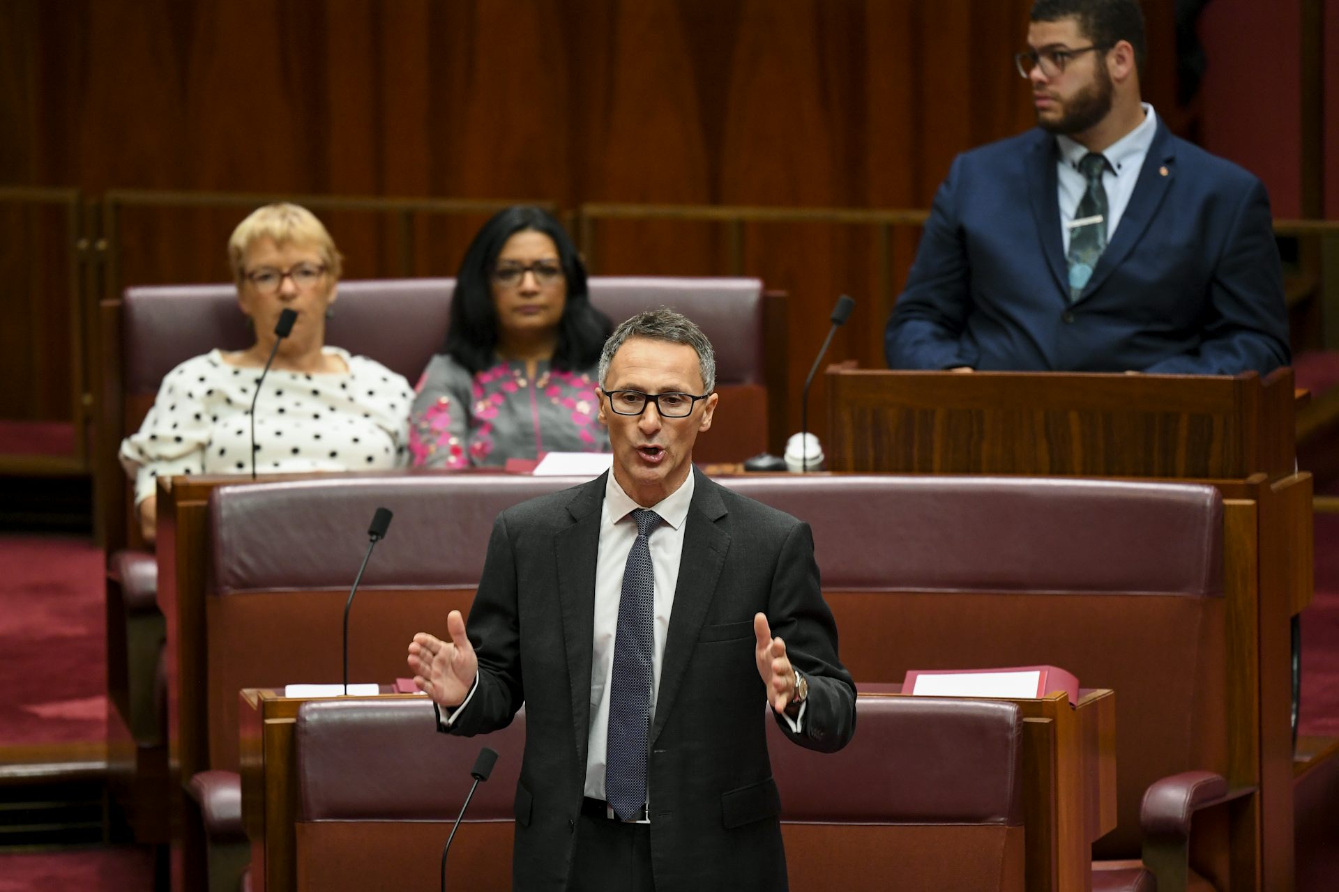 Richard Di Natale quits Greens leadership, as Barnaby Joyce seeks a ...