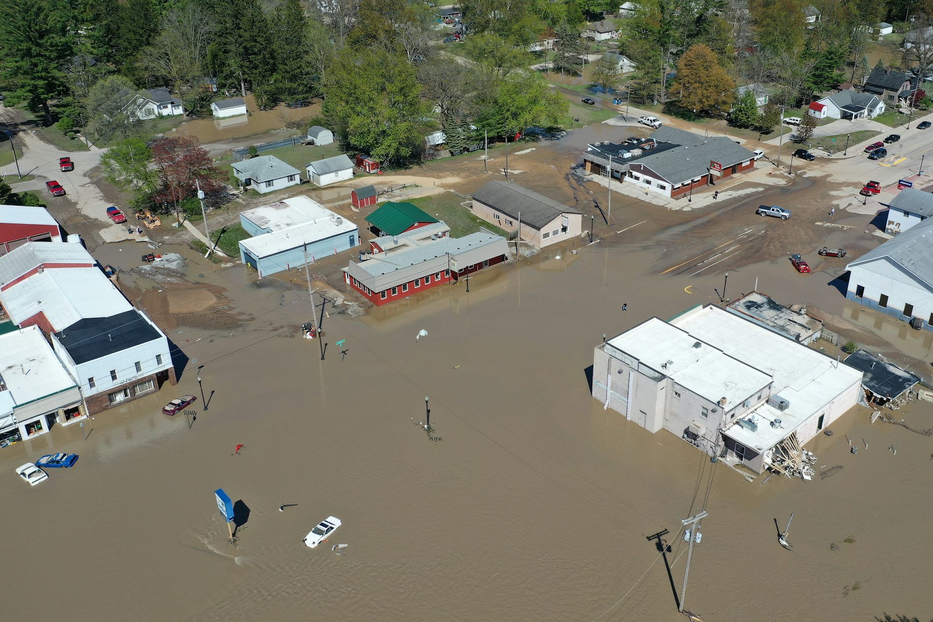 Hurricanes and other extreme weather disasters prompt some people to ...