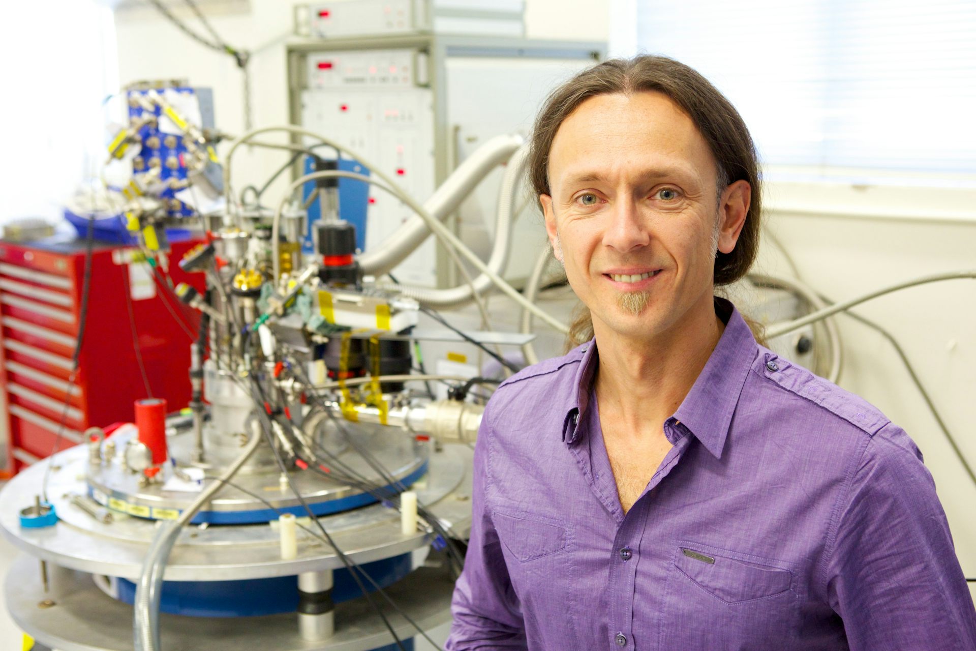 Qubits and pieces: in pursuit of quantum computing