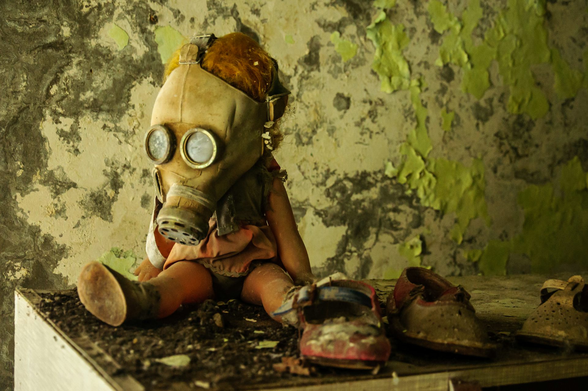 What Chernobyl can teach us about the invisible threat of coronavirus
