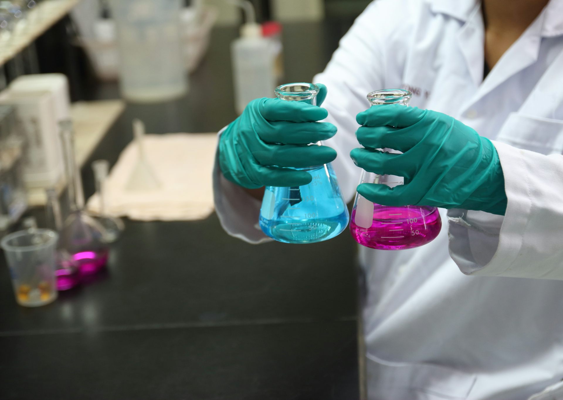 Learning or doing? Science degrees need reform and students can help