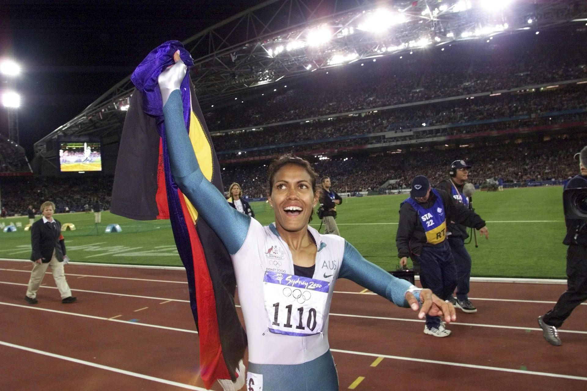 Freeman review: documentary relives the time Cathy Freeman flew ...
