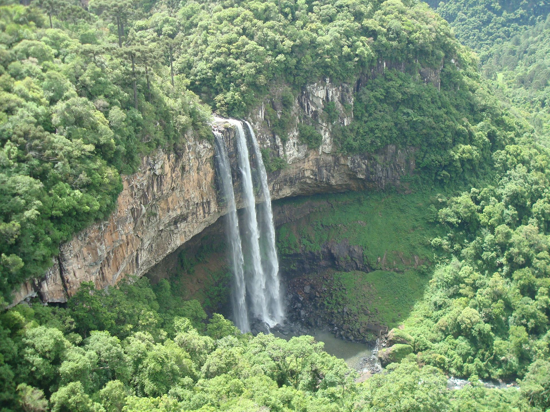 Huge volcanic eruption didn't cause climate change and…