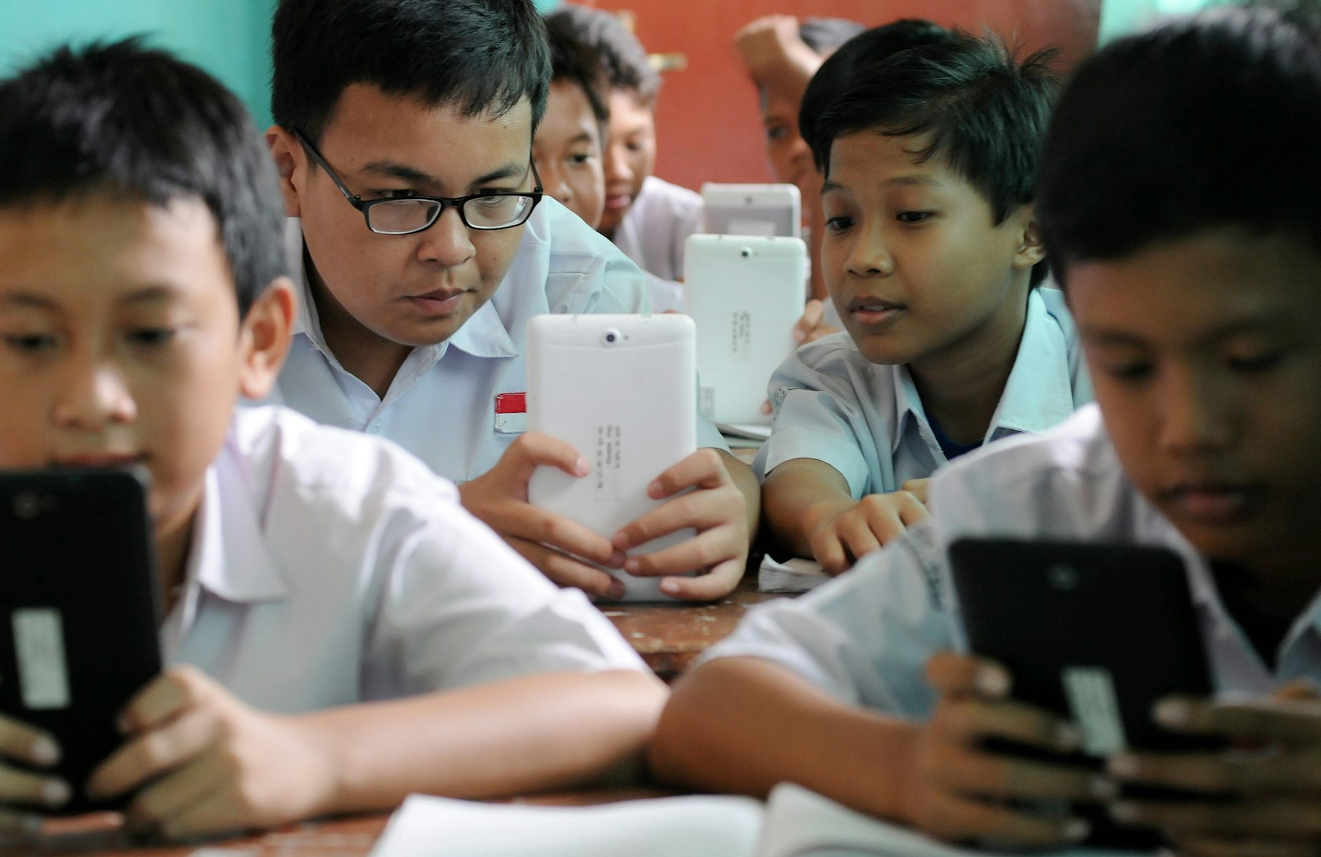 Masih ada banyak celah dalam pengajaran literasi media digital di level ...