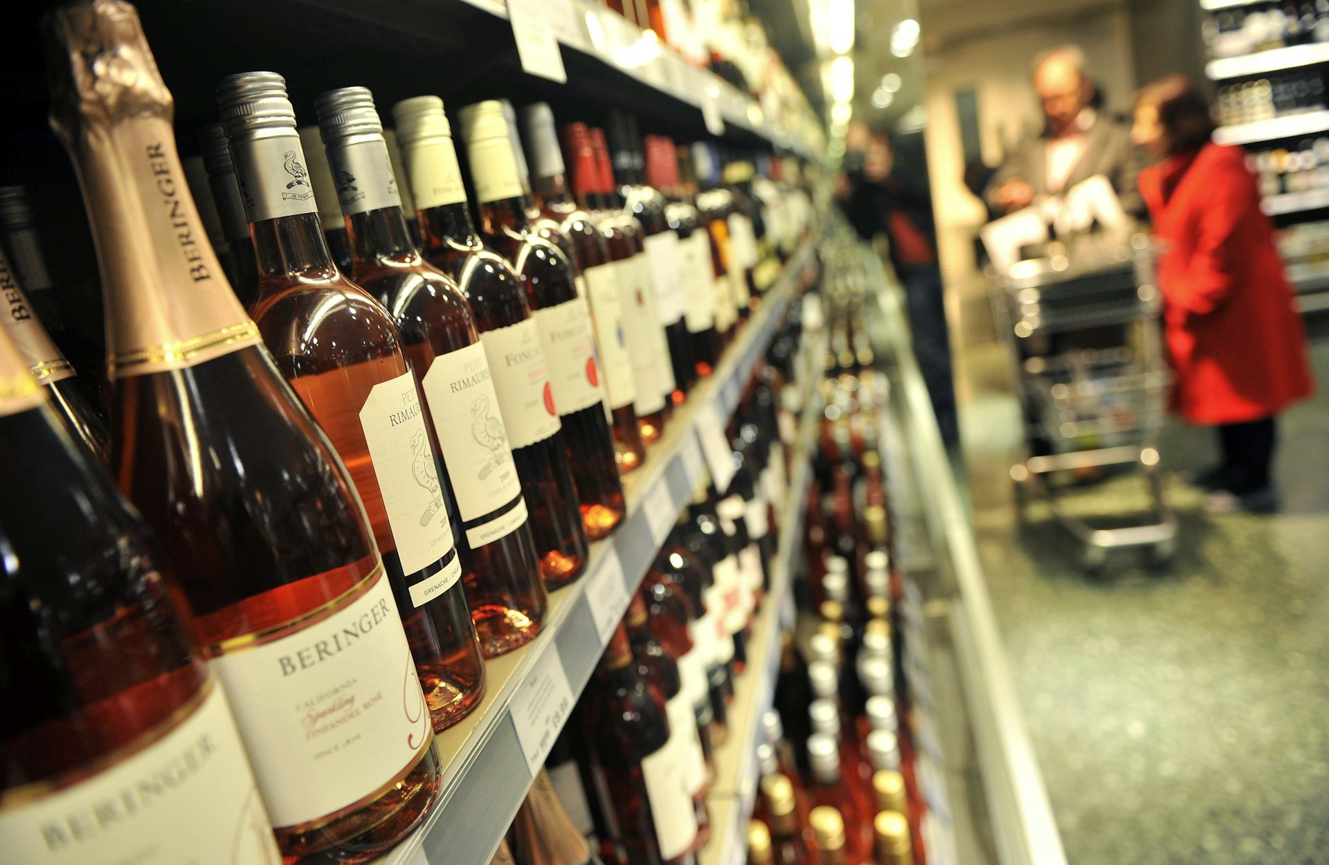 A minimum price for alcohol helped curb problem drinking in the ...